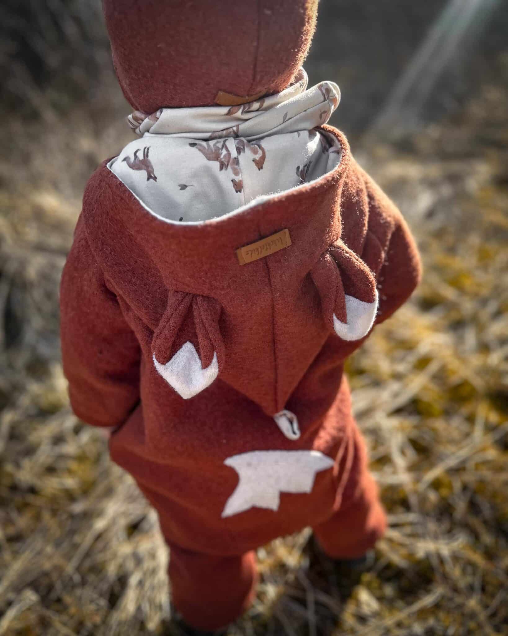 Kinder und Baby Walkoverall mit Reißverschluss "frecher Fuchs"